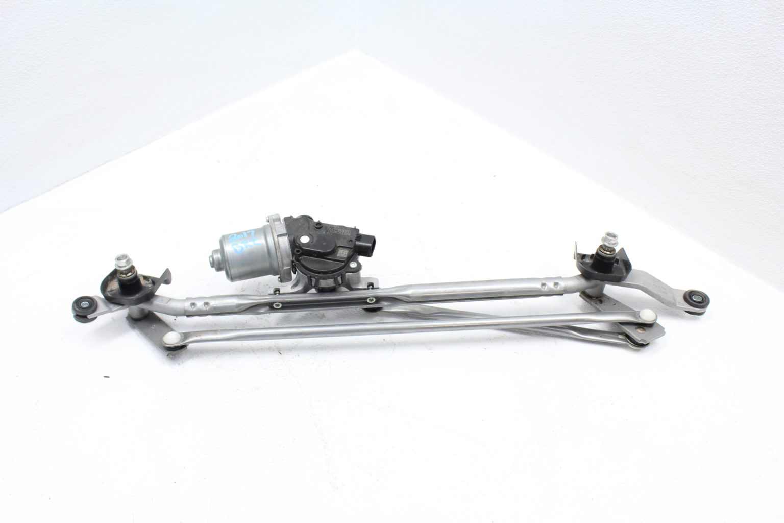 2013-2017 SUBARU BRZ & FRS WIND SHEILD WIPER MOTOR ASSEMBLY OEM FACTORY ...