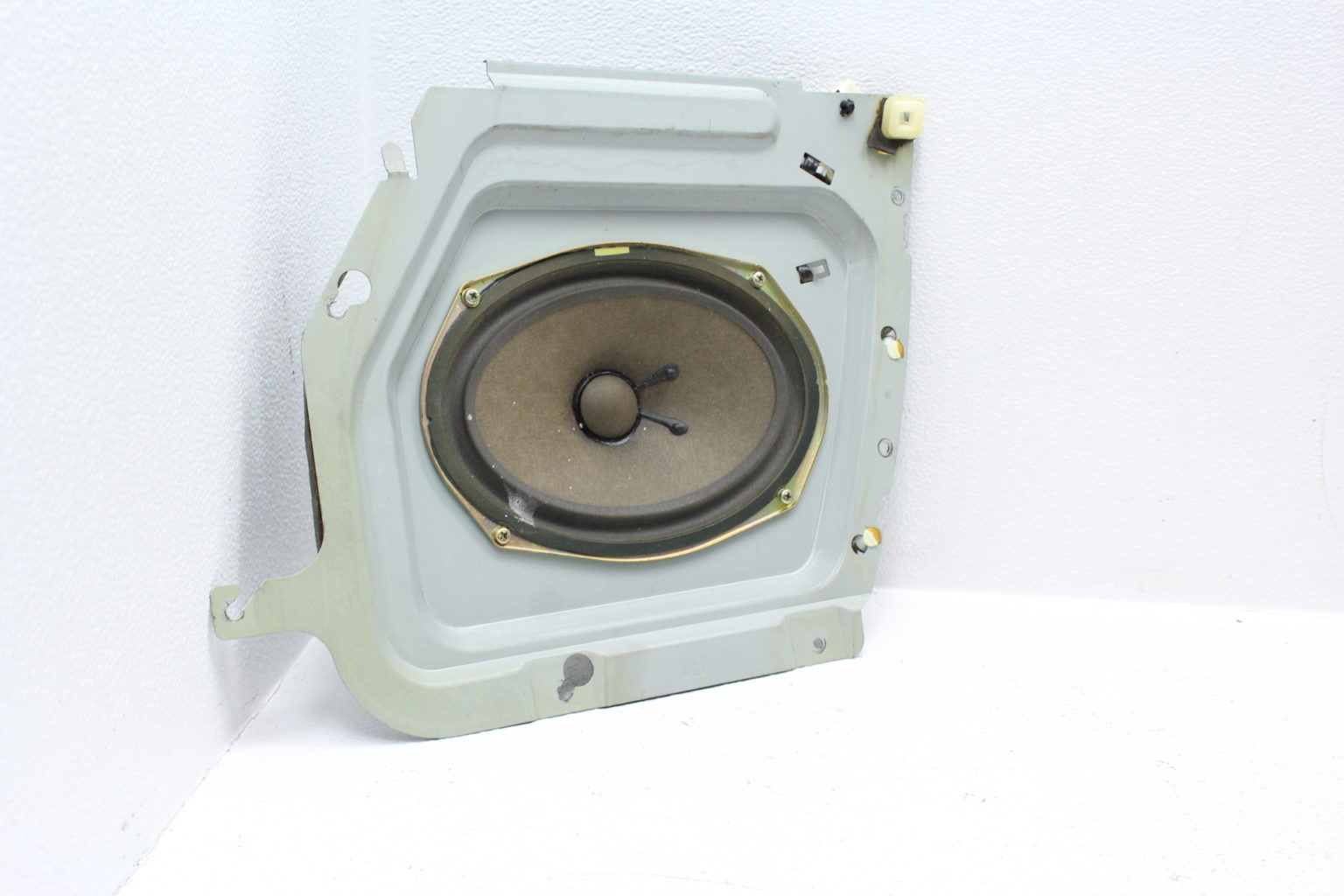 2004-2008 SUBARU FORESTER XT REAR SUB WOOFER SUBWOOFER OEM SPEAKER ...