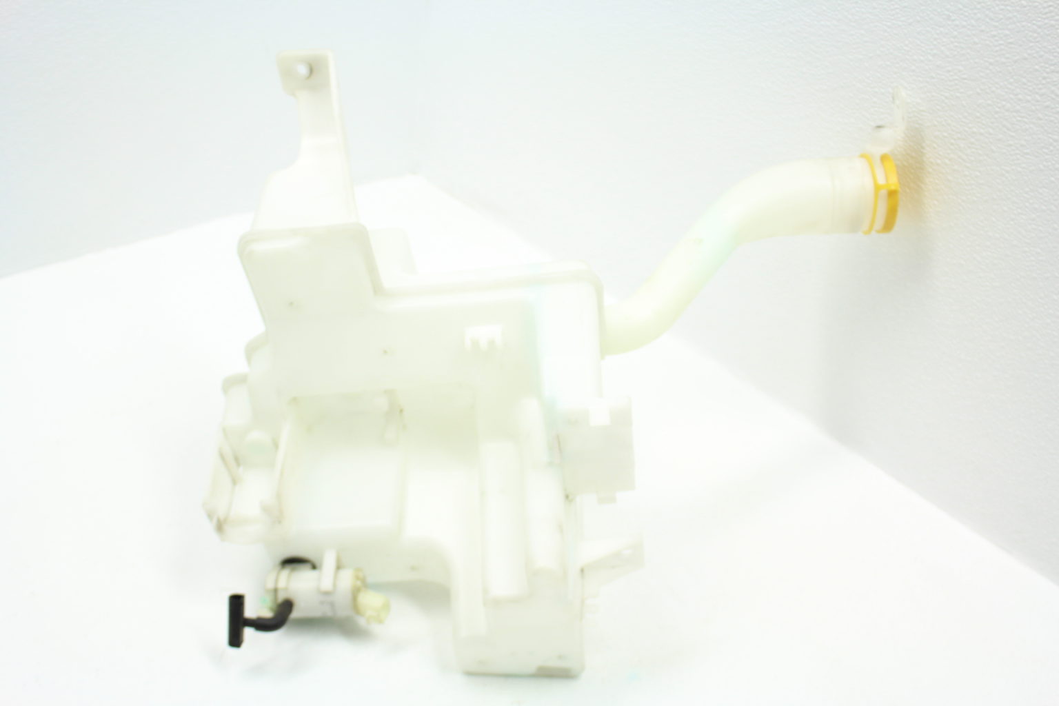 2015-2020 SUBARU WRX & STI WINDSHIELD WIPER FLUID RESERVOIR OEM ...