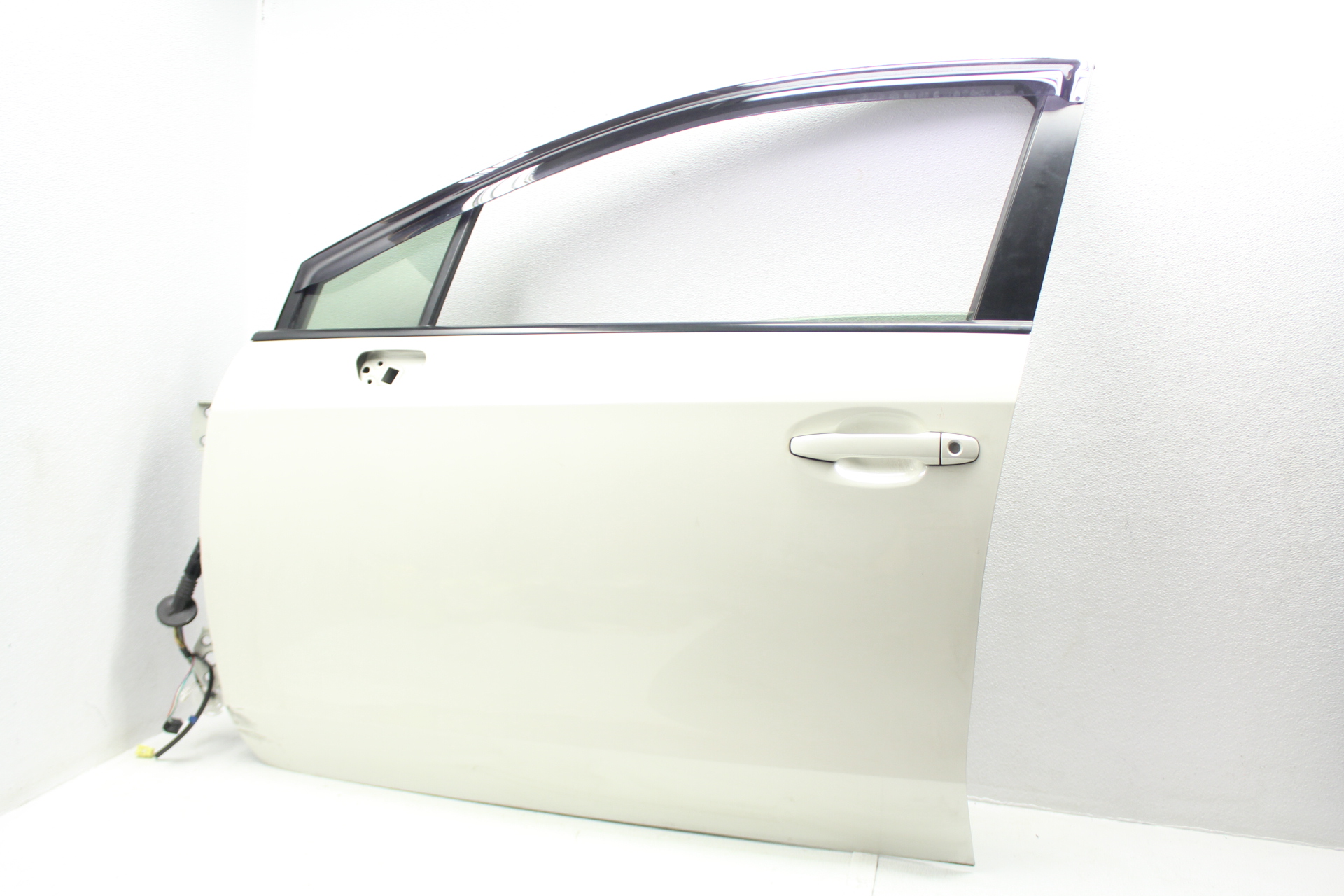 2015-2020 SUBARU WRX & STI FRONT LH DRIVER SIDE DOOR ASSEMBLY WHITE CWP ...