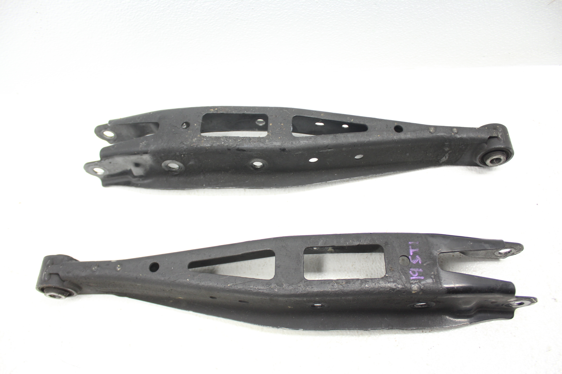 2015-2021 SUBARU WRX & STI REAR LATERAL LINKS CONTROL ARMS SET 9K MILES ...