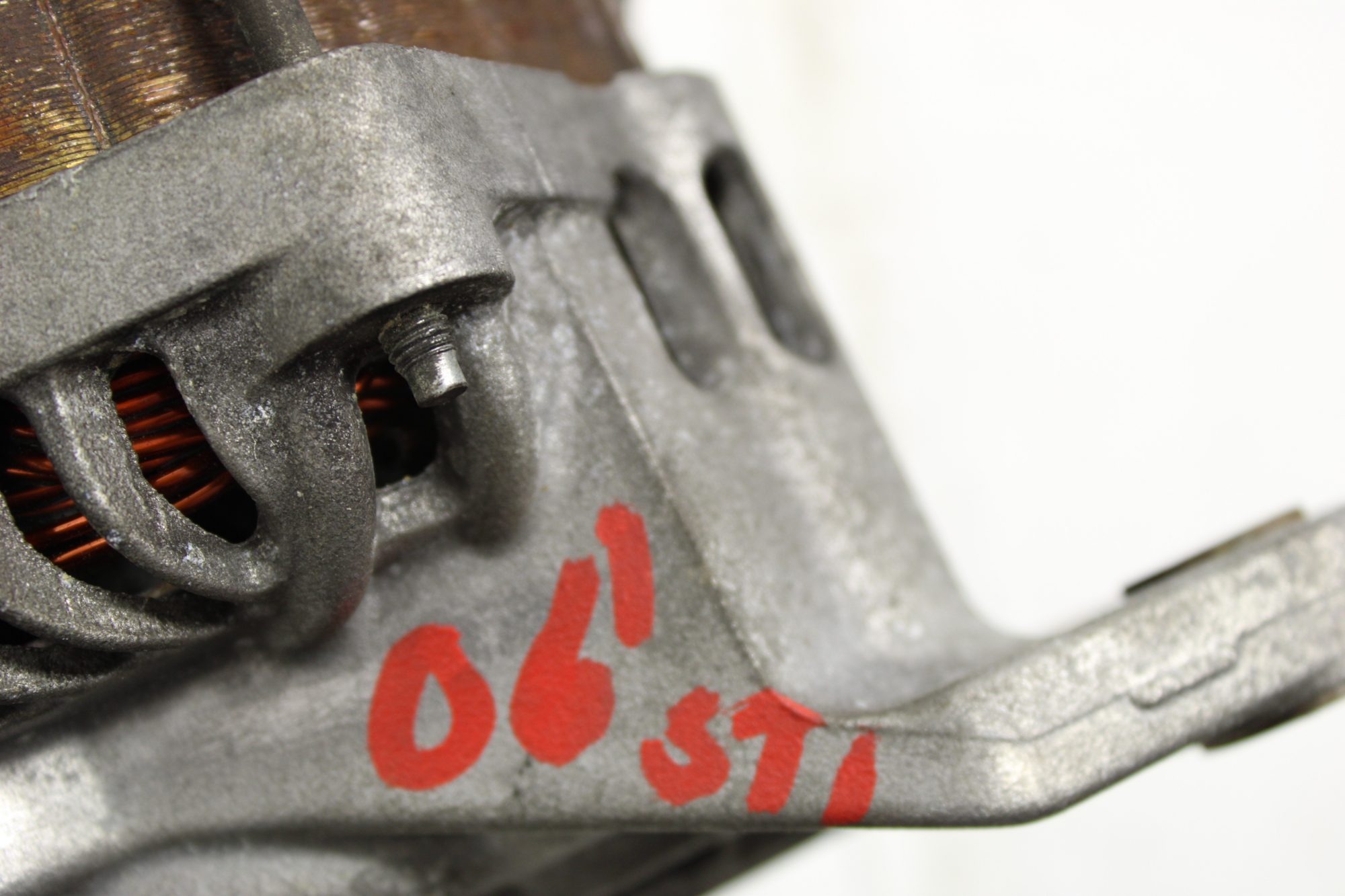 2004-2006 SUBARU WRX STI ALTERNATOR ASSEMBLY OEM 23700AA540 33K MILES ...