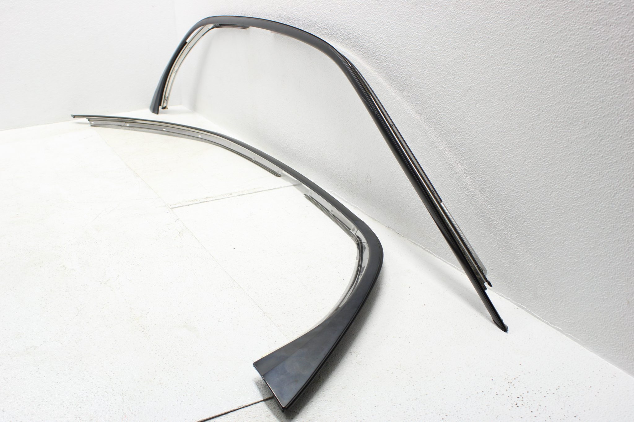 2002-2007 SUBARU WRX & STI ROOF RETAINER MOLDING SET LH/RH OEM ...