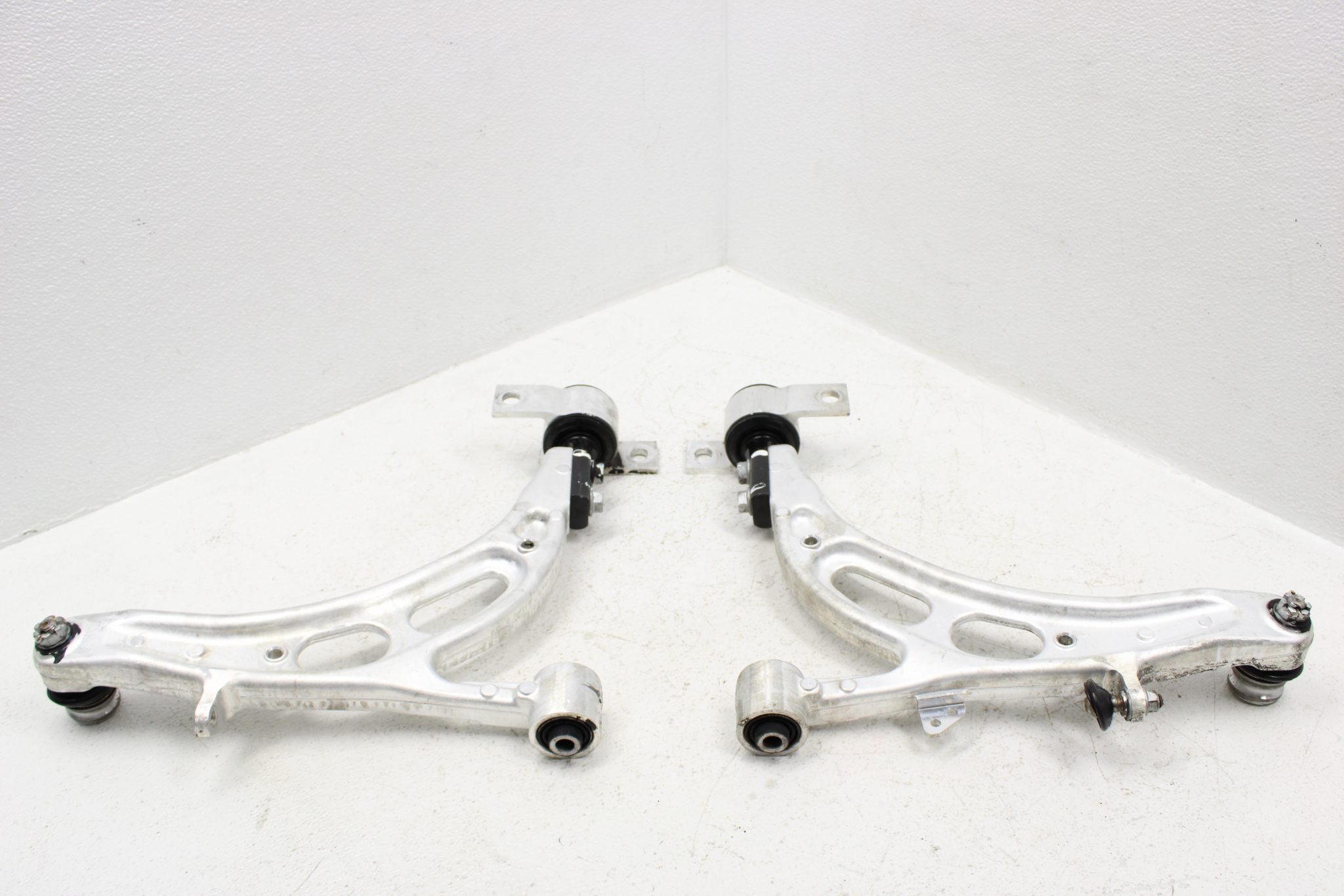 2004-2007 SUBARU WRX STI FRONT ALUMINUM LOWER CONTROL ARMS SET LH/RH ...