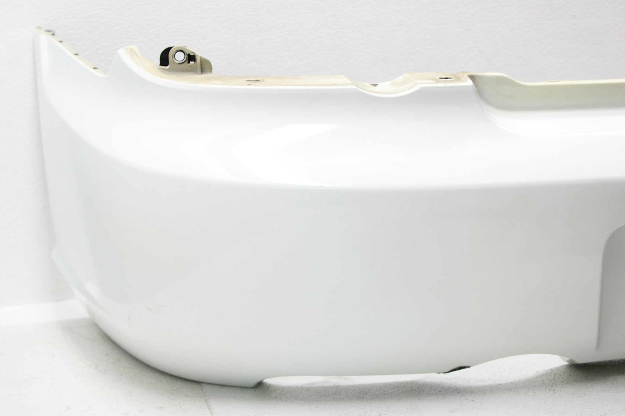 2005-2007 SUBARU WRX STI REAR BUMPER COVER ASSEMBLY WHITE OEM ...