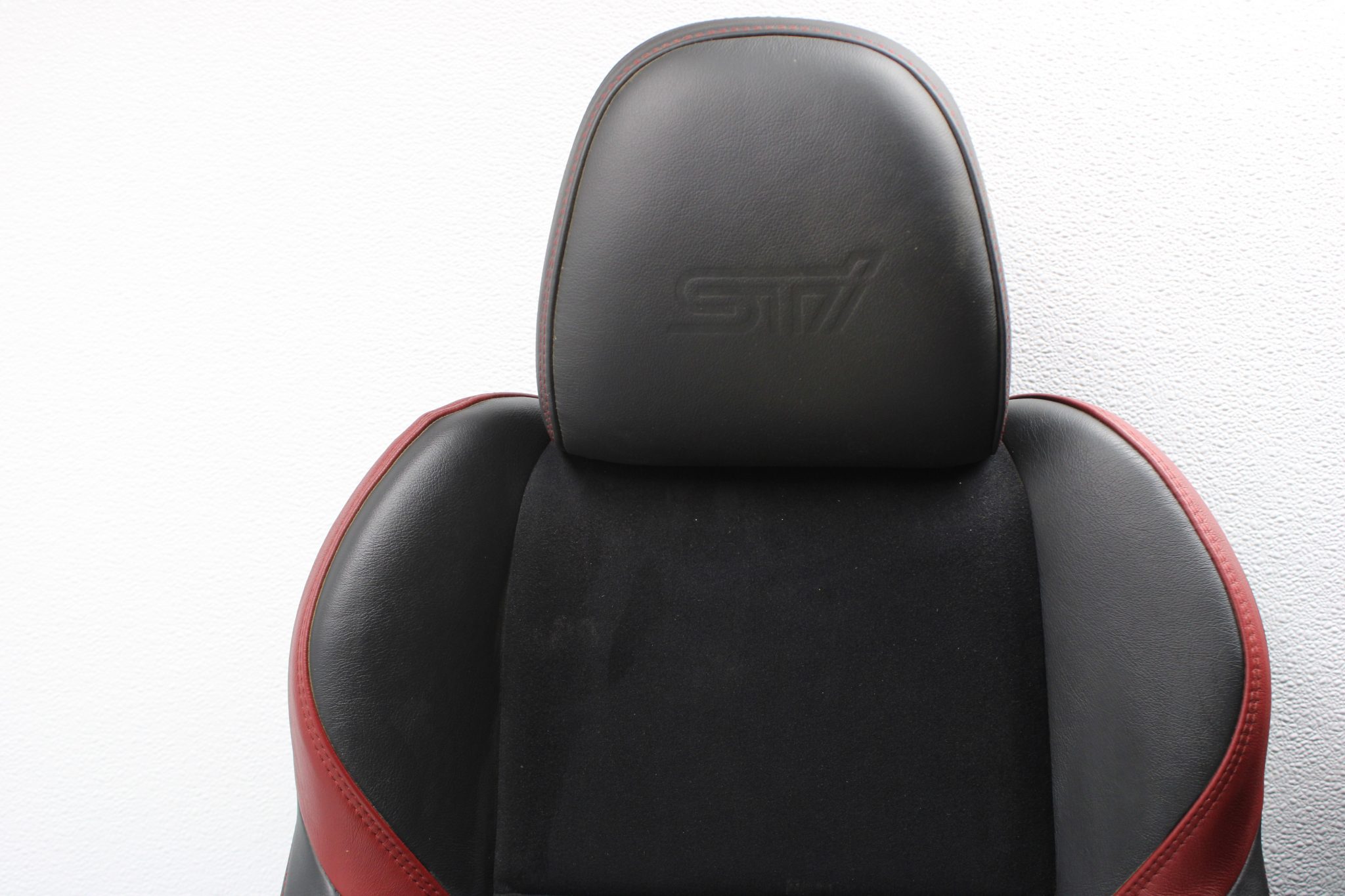 2015-2020 SUBARU WRX STI FRONT SEATS RED BLACK LEATHER/ALCANTARA SUEDE ...