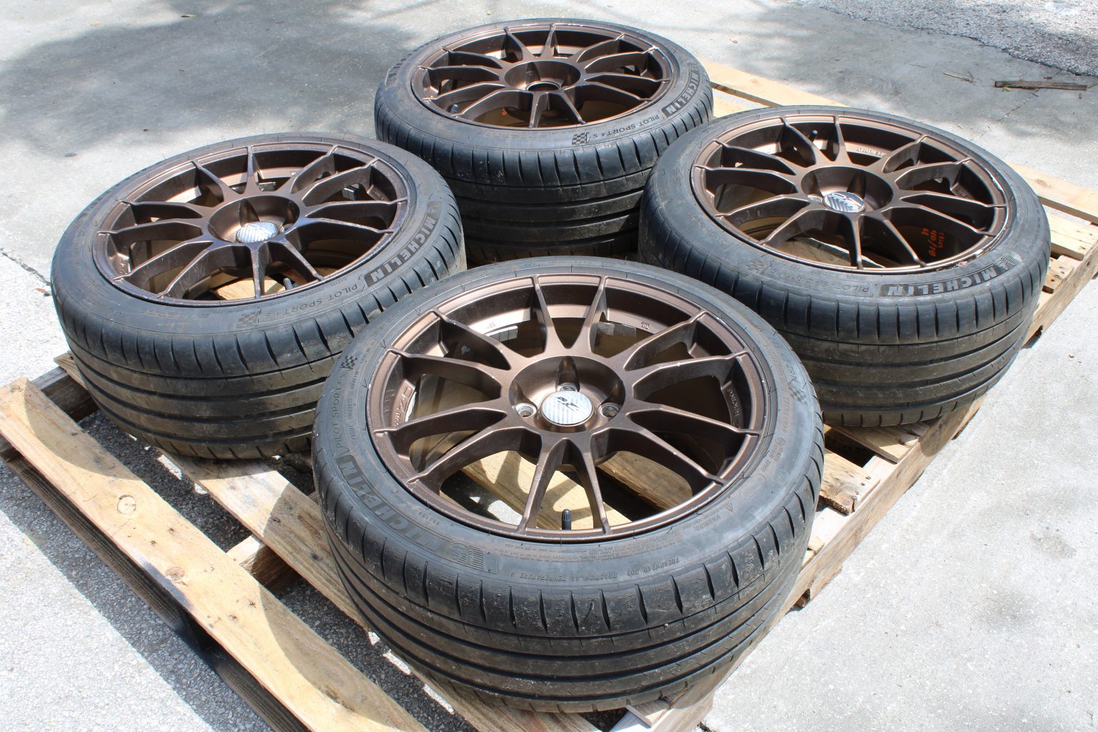 2005-2017 SUBARU WRX STI OZ RACING ULTRALEGGERA WHEELS RIMS & TIRES ...