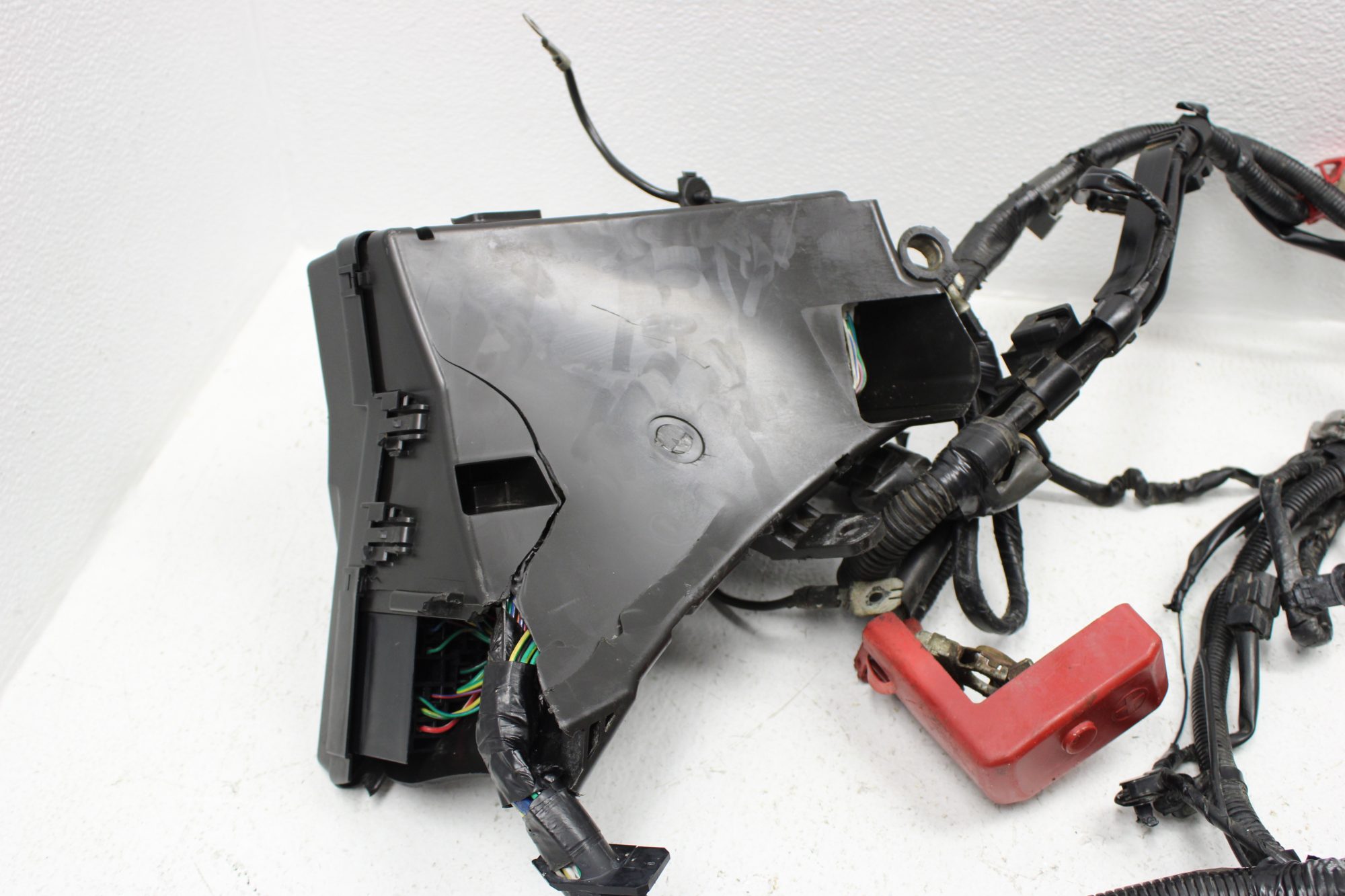 2008-2014 SUBARU WRX STI ALTERNATOR WIRING HARNESS & ENGINE FUSE BOX ...