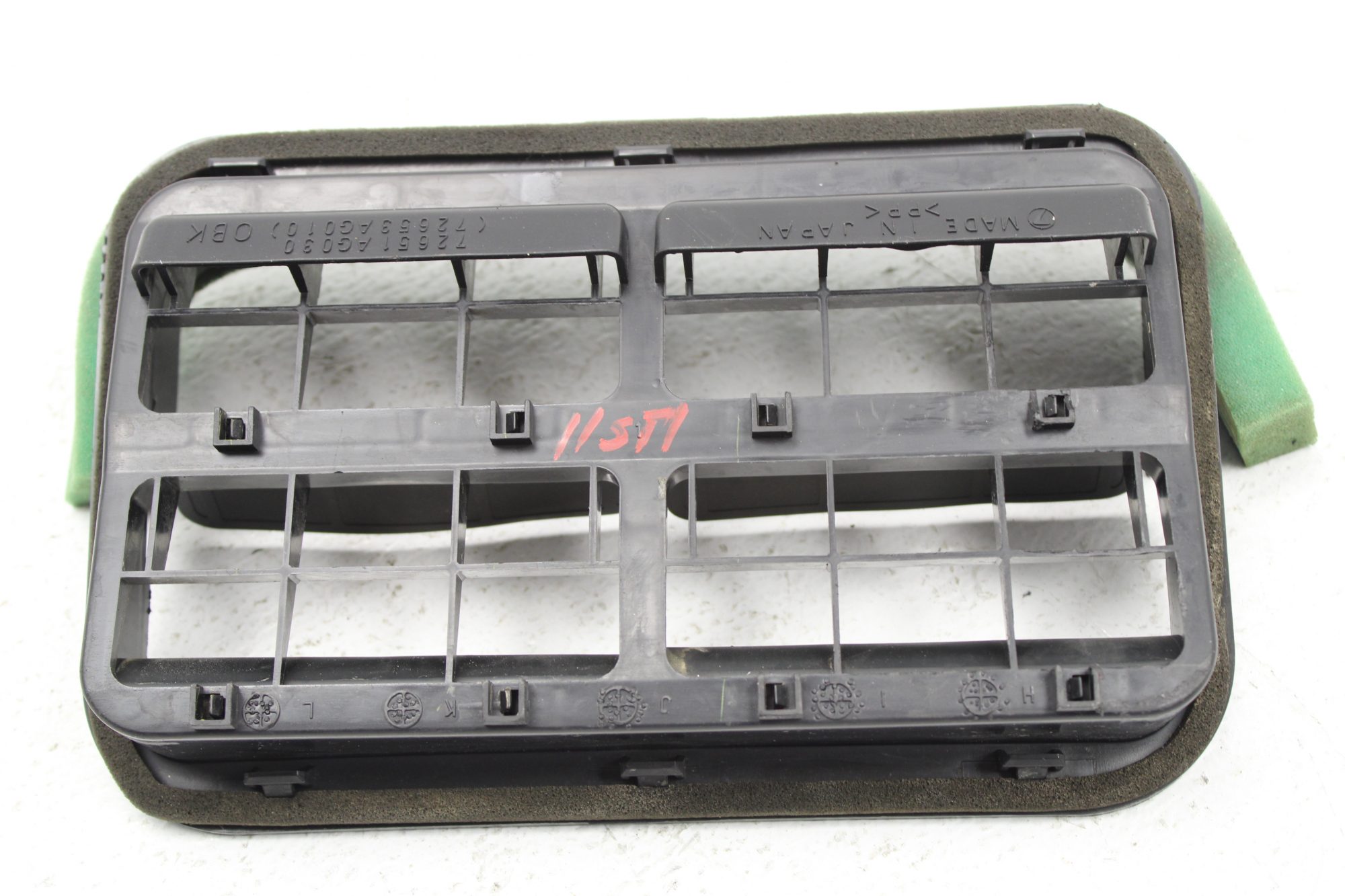 2008-2014 SUBARU WRX & STI REAR TRUNK AIR VENTILATION INSERT VENT ...