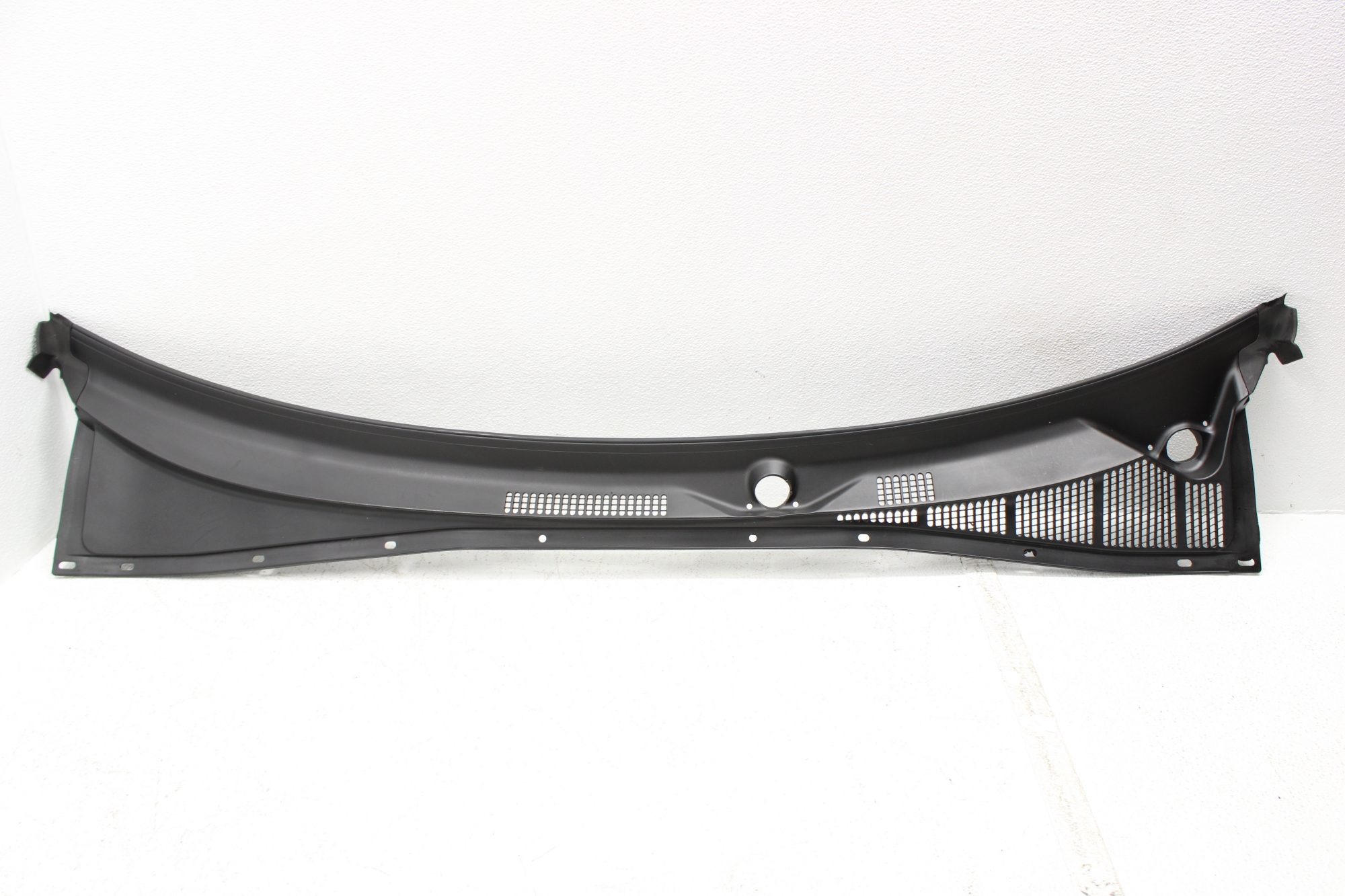 2002-2007 SUBARU WRX & STI WINDSHIELD WIPER COWL PANEL ASSEMBLY OEM ...